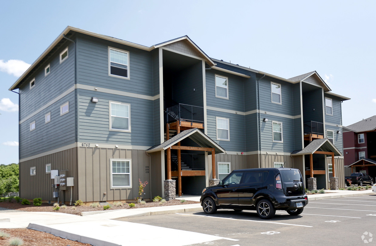 Wheelchair accessible (Rooms) | MDI Property Management